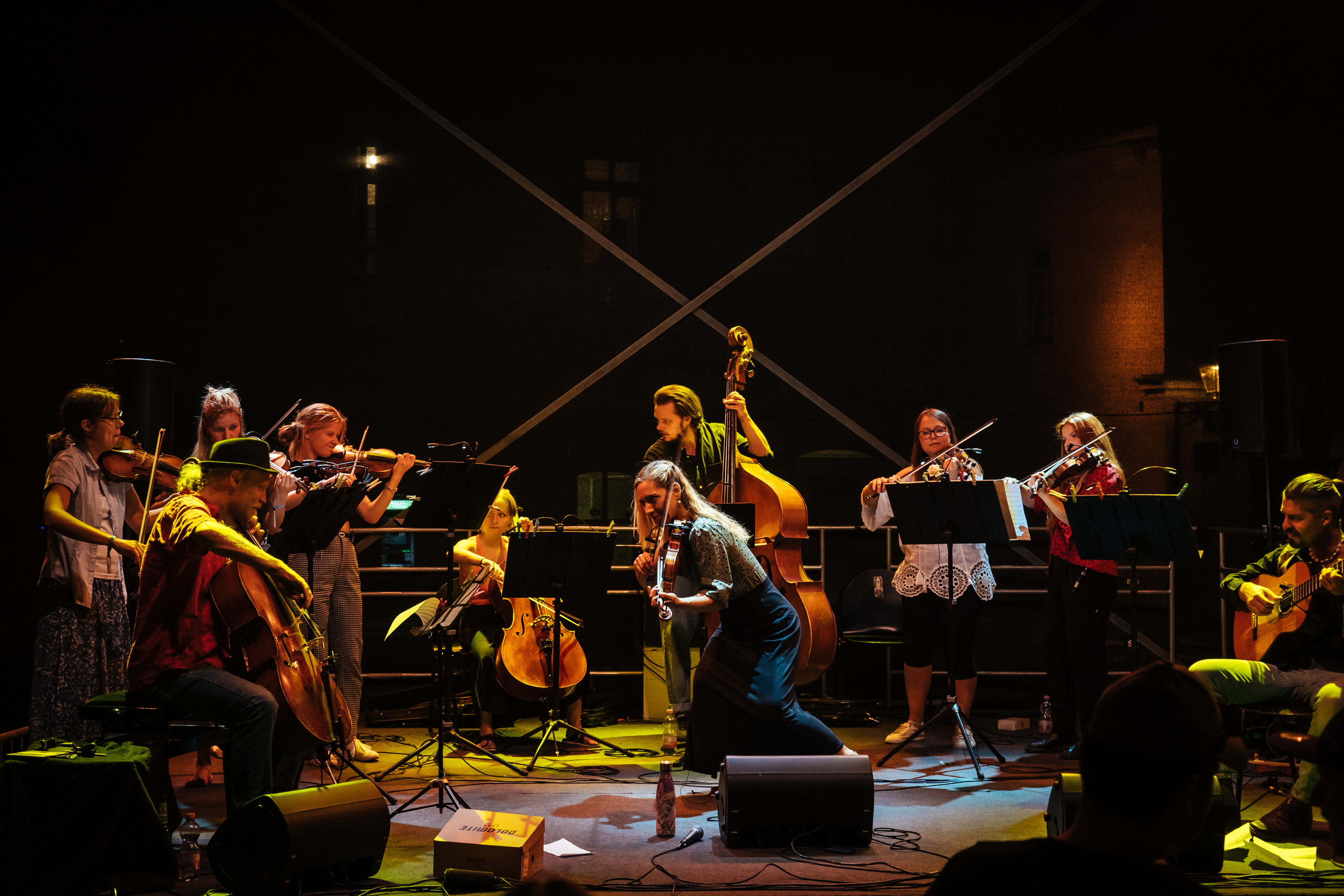 GODALKANJE: WILD STRINGS TRIO & GODALKANJE FIDDLE GANG – Kino Šiška